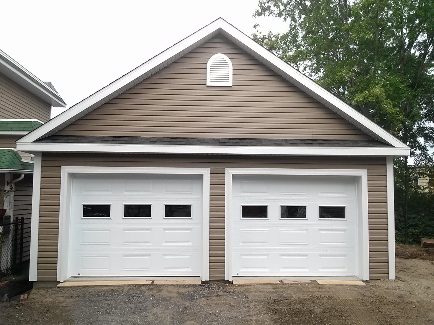 Garage préfabriqué (Modèle Garage 1826) - Action Maisons